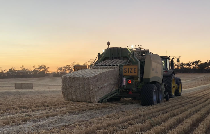 Home - Bloomfield Hay & Transport